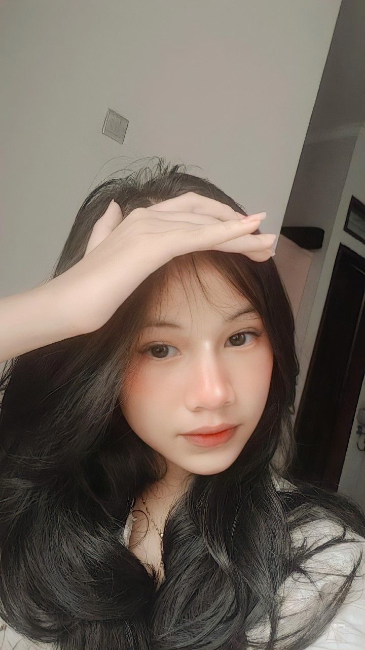 Tiger Woods’ ball ends up in fan’s jacket as golfer enjoys resurgent round at Genesis ...