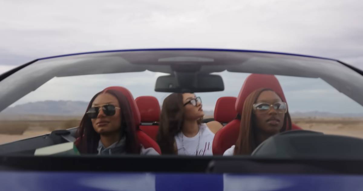 FLO : AAA แปลไทย - แปลเพลง | translate songs - Minimore