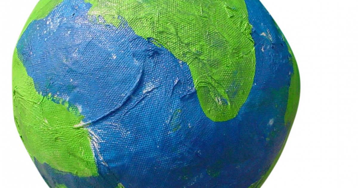 Earth_001.pdf - Untitled - Minimore