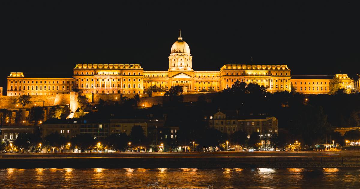 แจกหนังสือ --- Prague • Vienna • Budapest หมีเป็ดพาเที่ยว ละเอียดยิบ ไม่มีหลง - Long Trip - Minimore